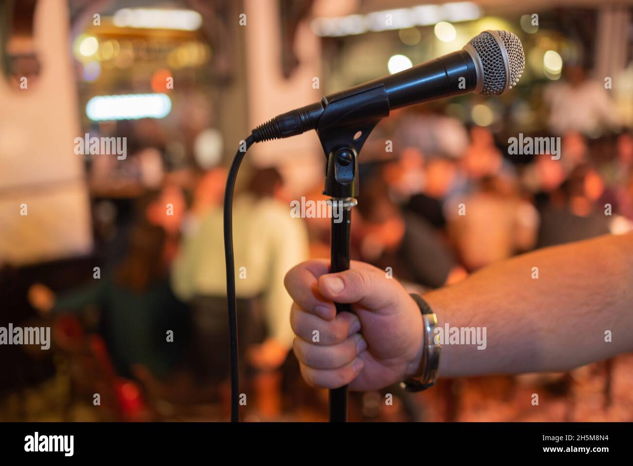 Viewer crowded audience speak with speaker in microphone. Participant ...