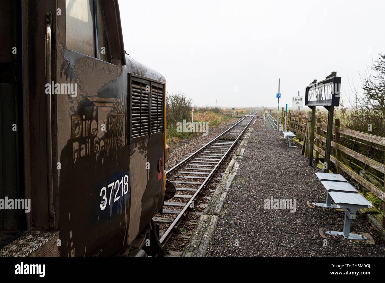 Class 37218 locomotive hi-res stock photography and images - Alamy