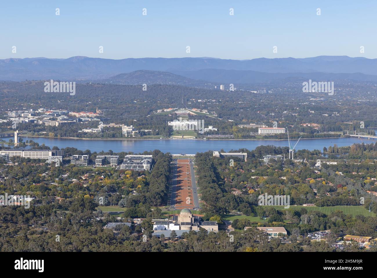canberra from mt ainslie on an autumn morning Stock Photo - Alamy