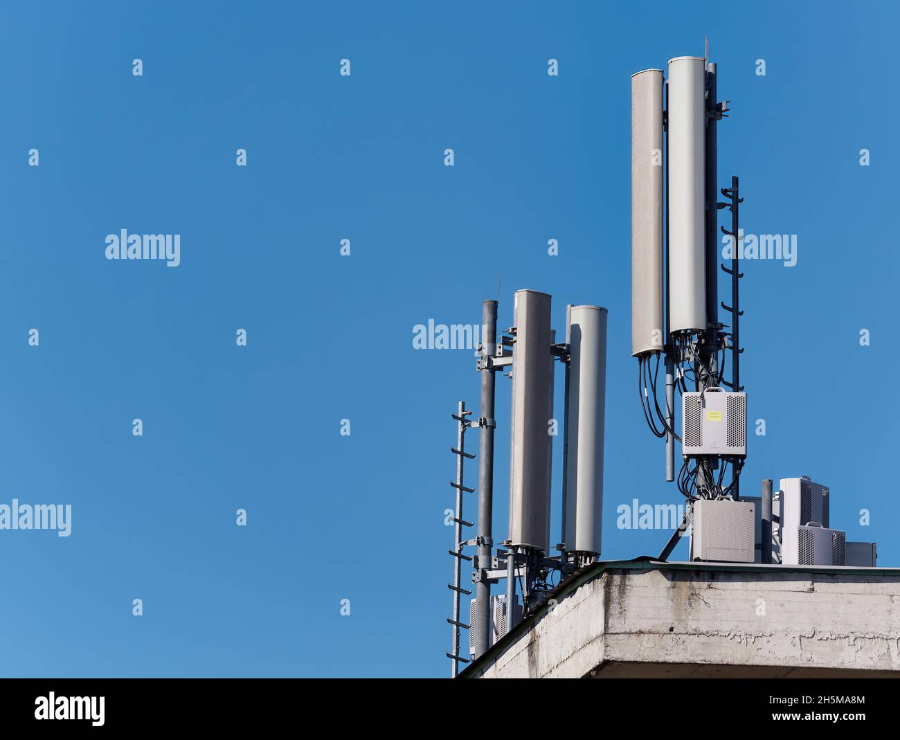Cell tower base hi-res stock photography and images - Alamy