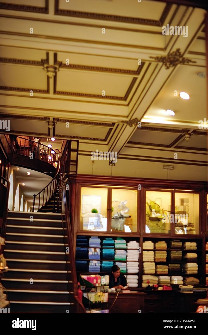 Classical Shop High Resolution Stock Photography and Images - Alamy