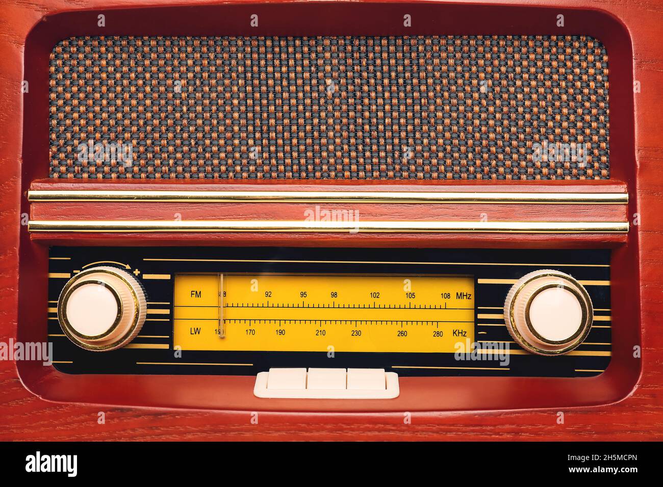 Retro radio receiver, top view Stock Photo - Alamy