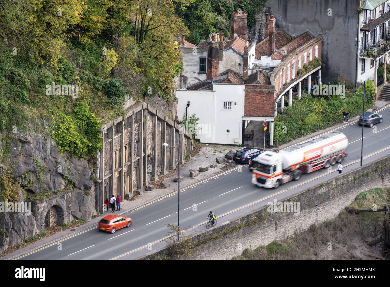 Traffic flows on the A4 Portway road past the old Clifton Rocks Railway ...