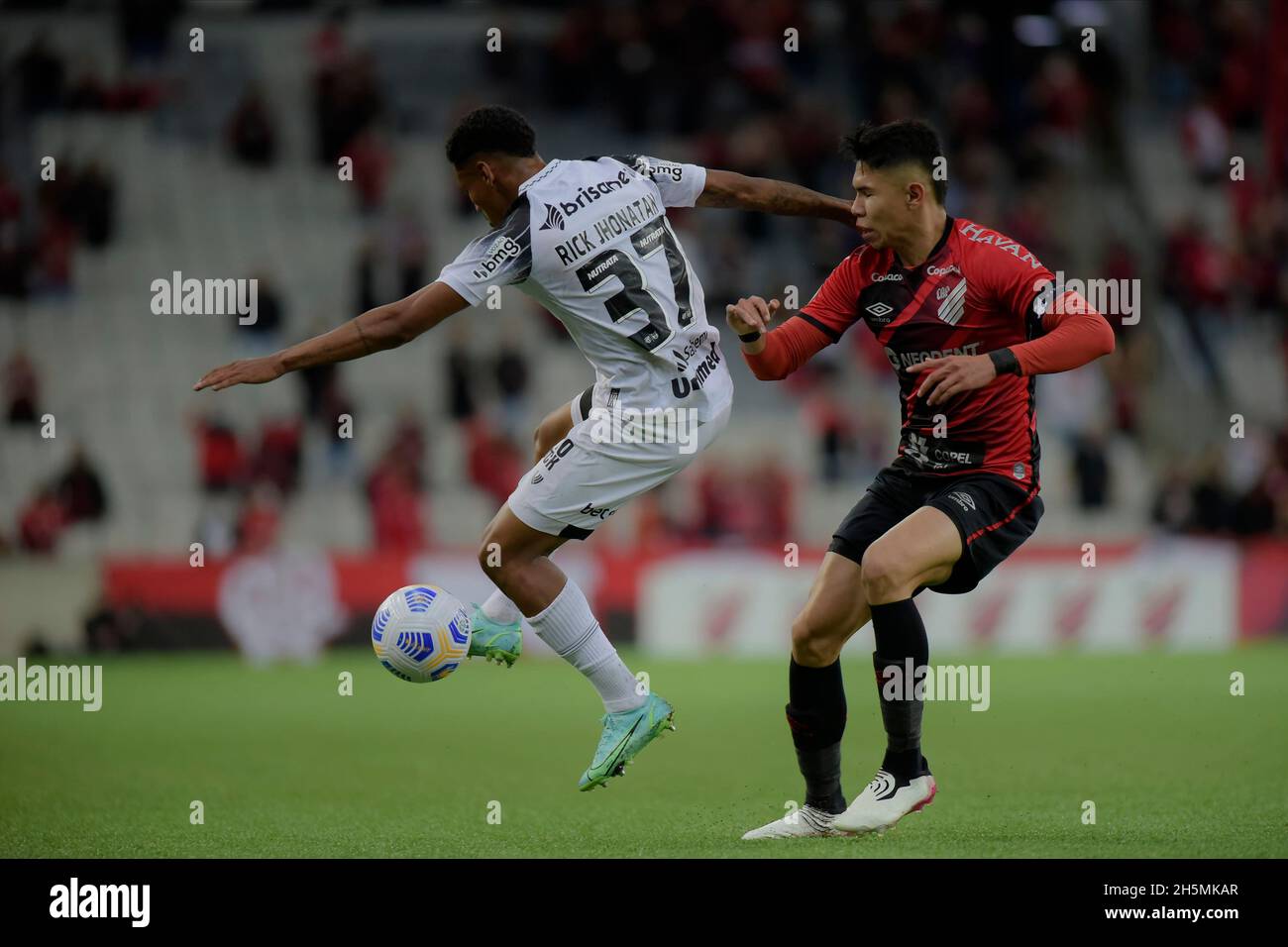 Curitiba, Brazil. 10th Nov, 2021. Rick and Nico Hernández during ...