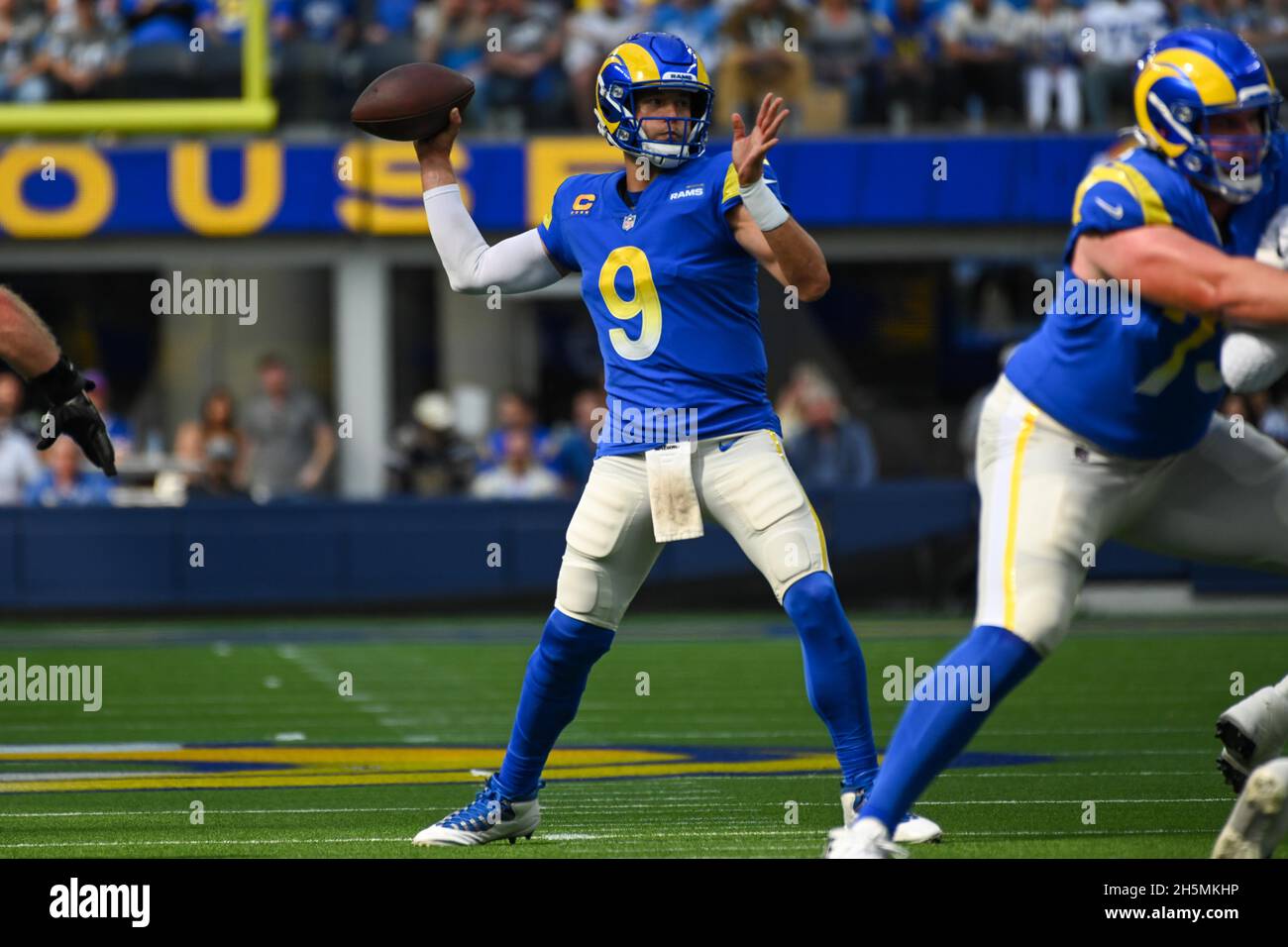 Rams vs lions hi-res stock photography and images - Alamy