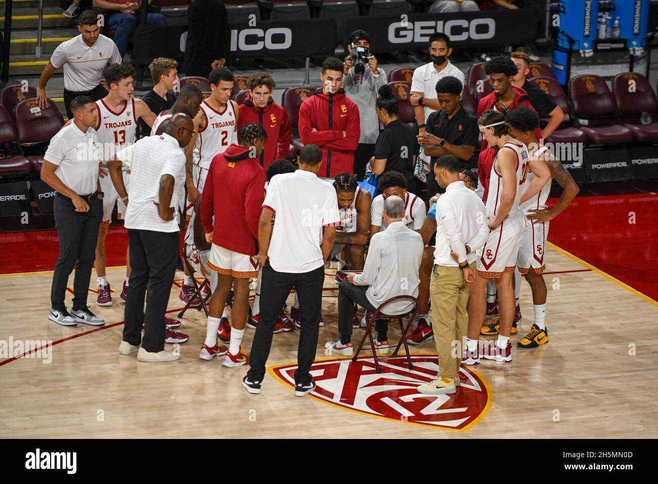 Timeout team hi-res stock photography and images - Alamy