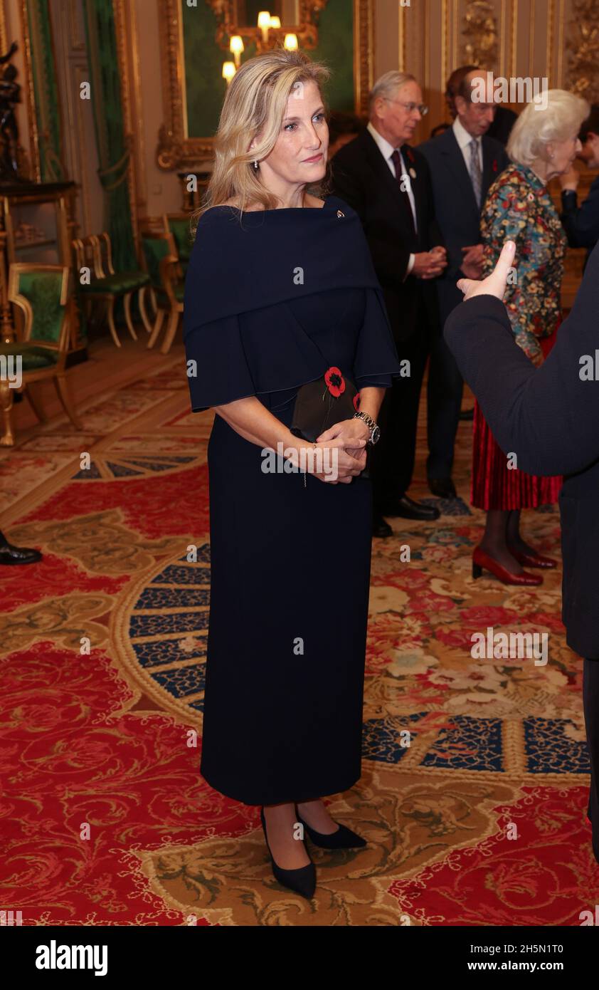 Queens awards for enterprise 2021 hi-res stock photography and images ...