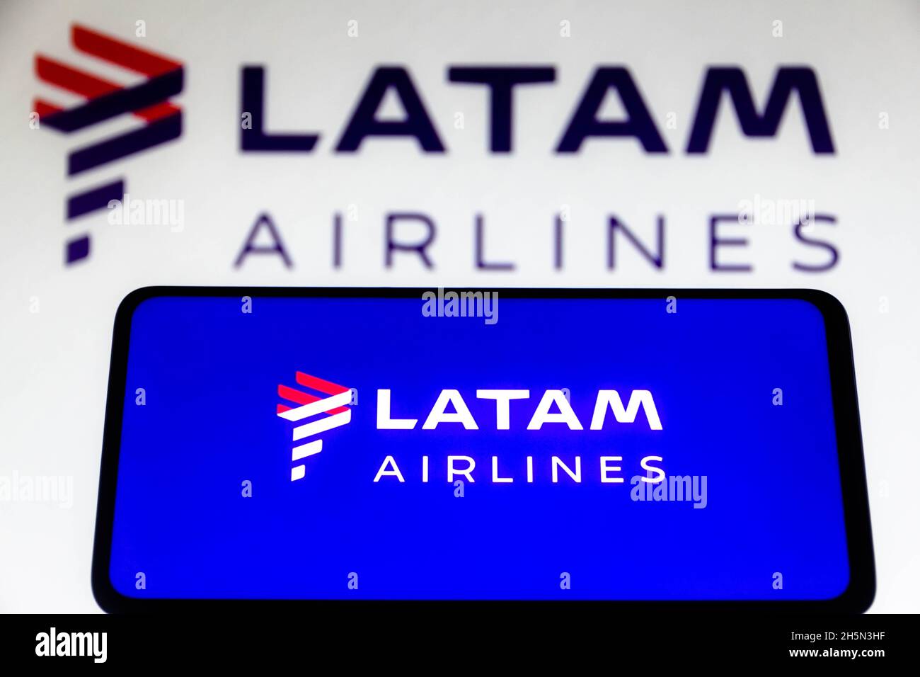 Latam Airlines Logo