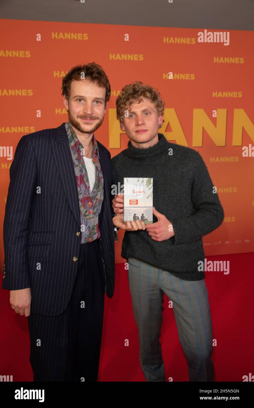 Leonard Scheicher and Johannes Nussbaum with the book at the premiere ...