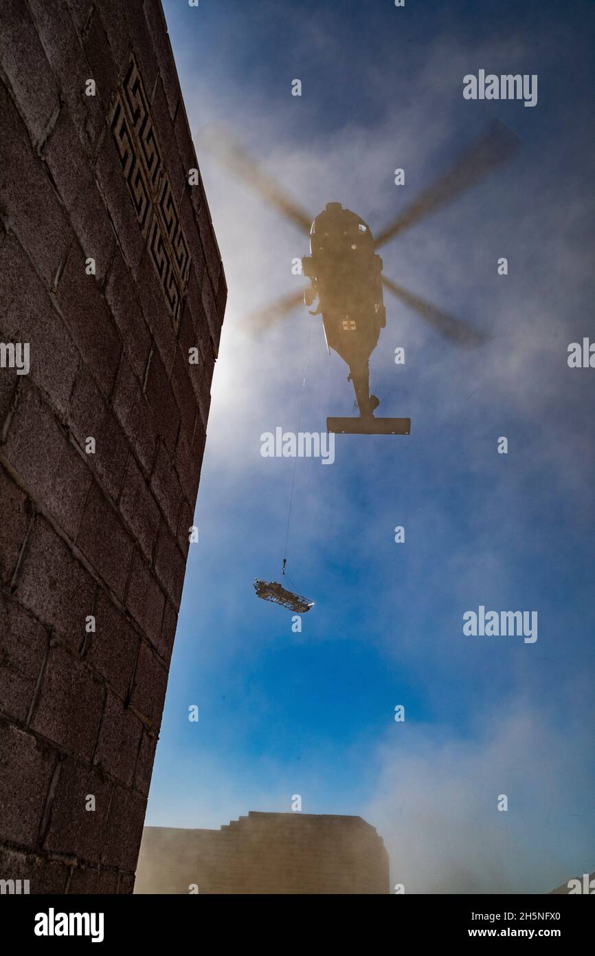 Flight Systems Branch personnel from U.S. Army Aeromedical Research ...