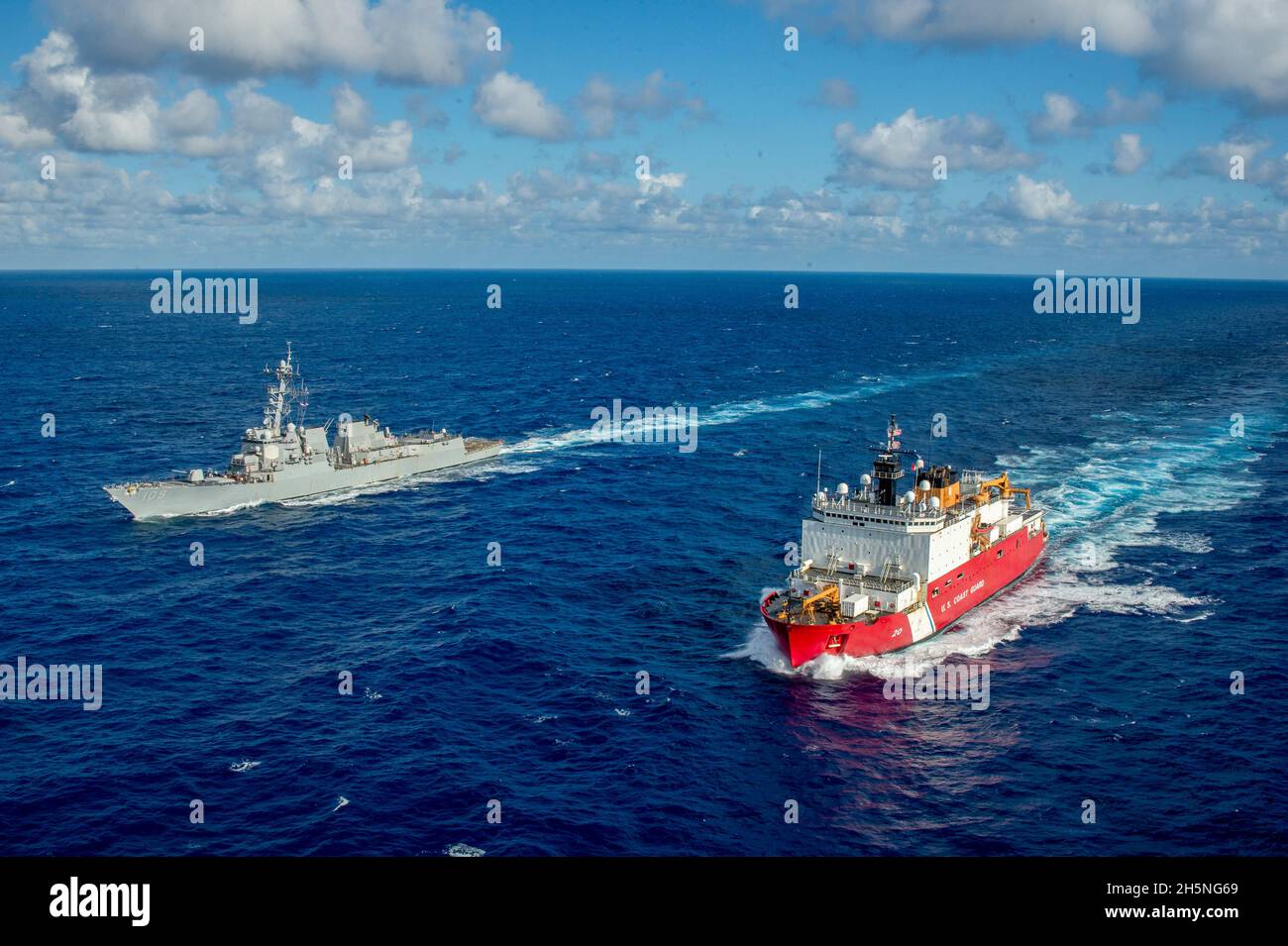 Uscgc healy hi-res stock photography and images - Alamy