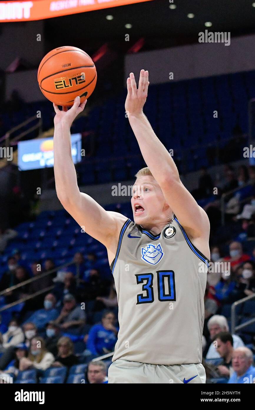 November 10, 2021: Saint Louis Billikens guard Brandon Courtney (30 ...