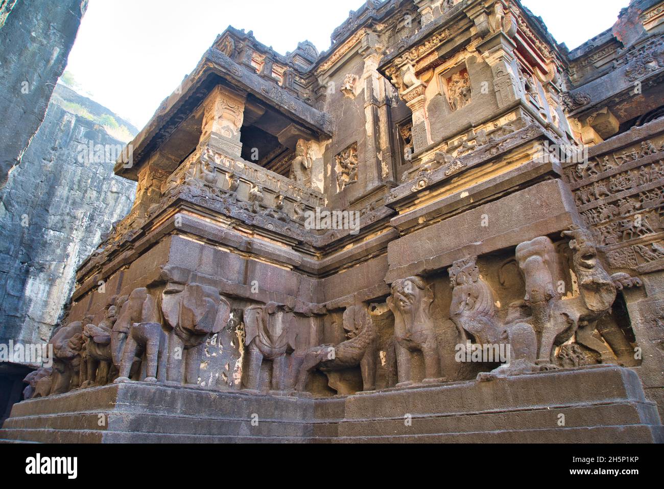 The Elora complex is unique in artistic creation and technological ...