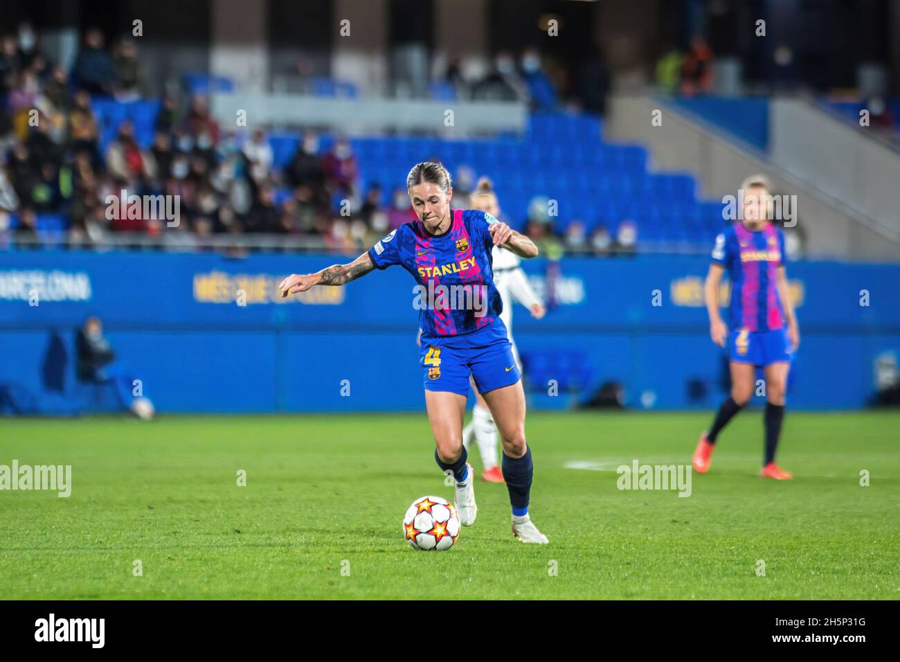 Barcelona, Spain. 10th Nov, 2021. Maria Leon of FC Barcelona in action ...