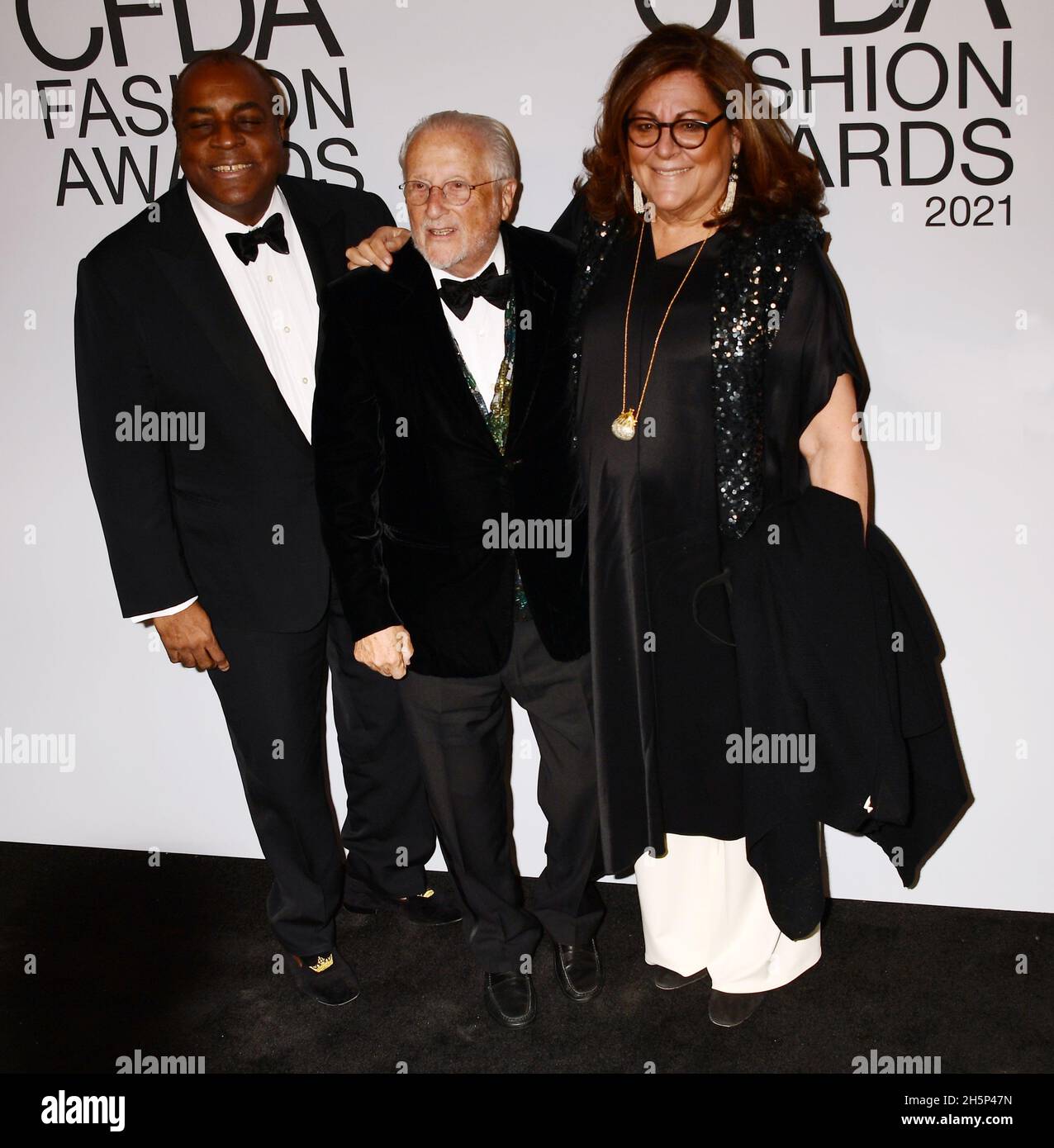 Fern Mallis (right) arriving for the 2021 CFDA Fashion Awards Credit ...