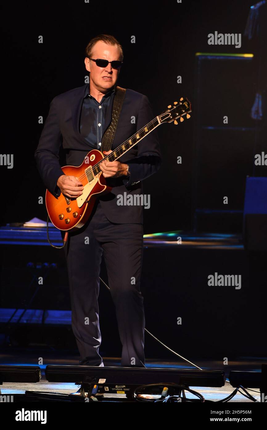 Walko hi-res stock photography and images - Alamy