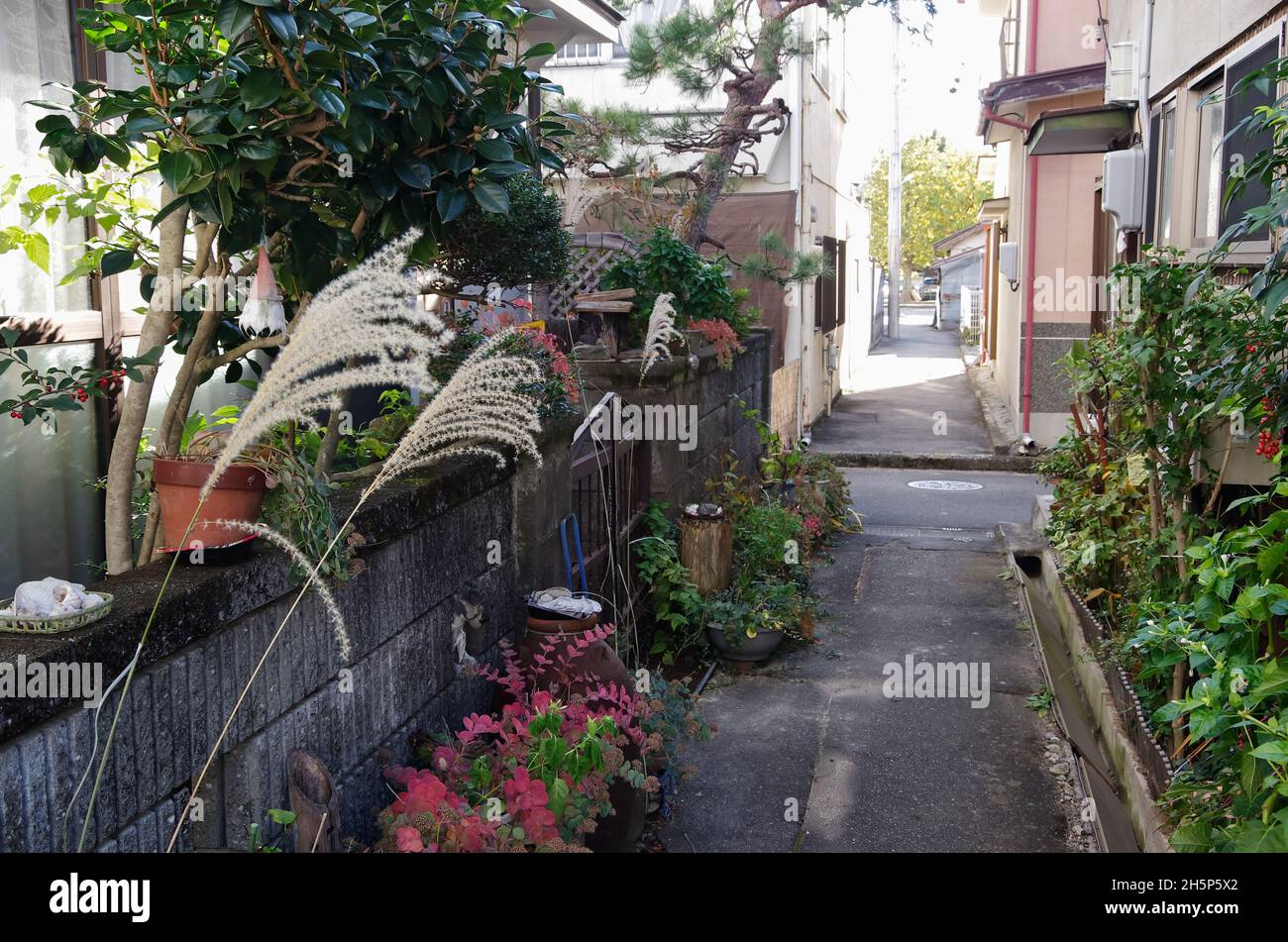 iida, nagano, japan 2021-11-11 , small roads in Iida city center in ...