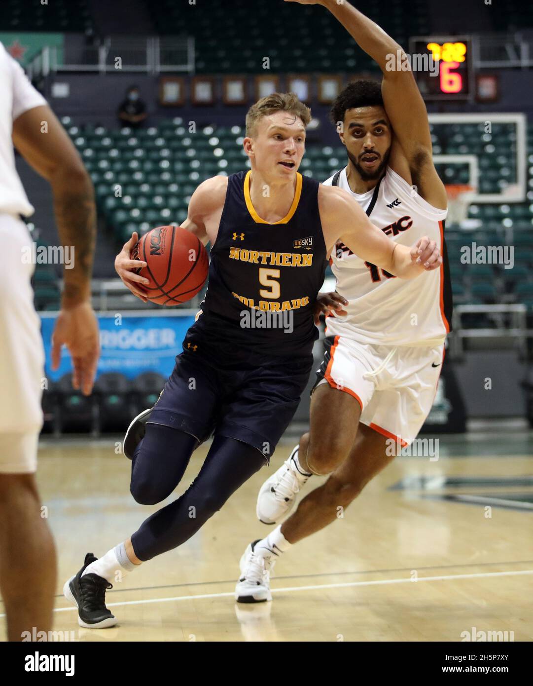 November 10, 2021 - Northern Colorado Bears guard Dalton Knecht #5 ...
