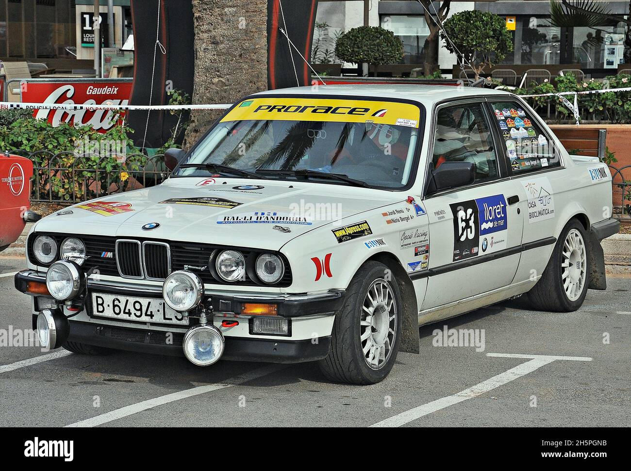 Bmw 325i hi-res stock photography and images - Alamy