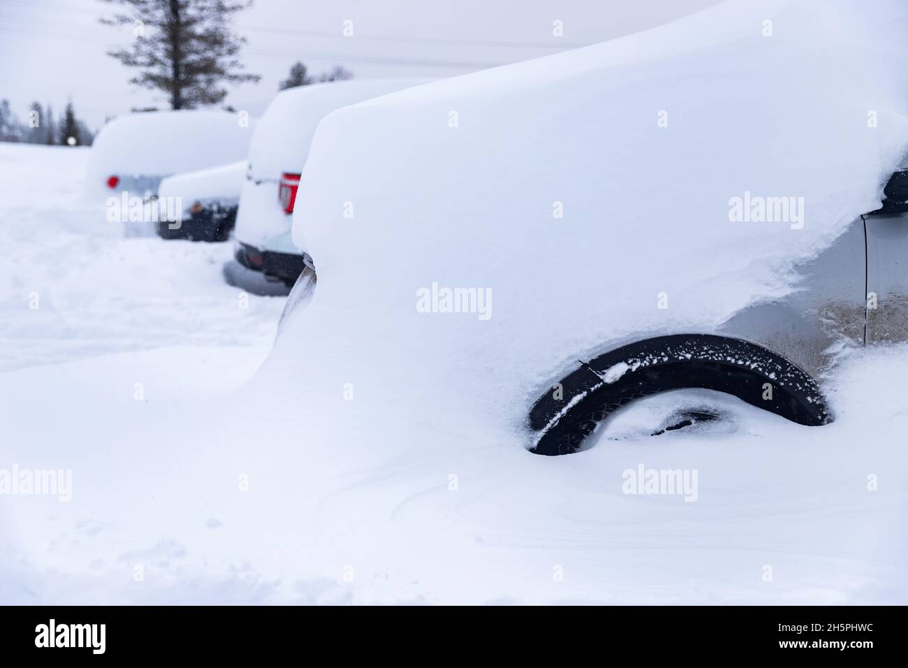 Ice road trucker hi-res stock photography and images - Alamy
