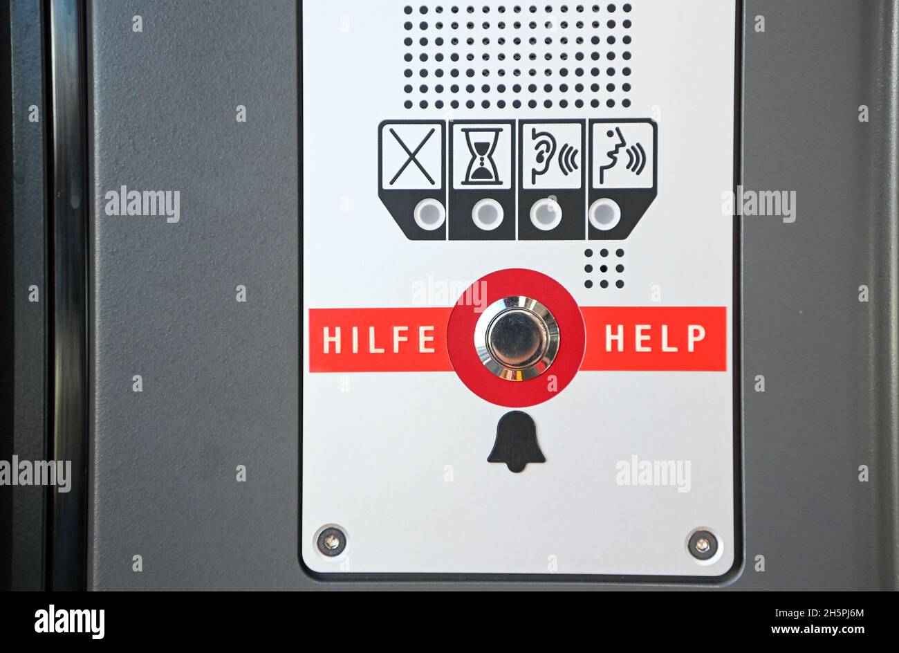 Berlin, Germany. 10th Nov, 2021. An emergency button and an intercom ...