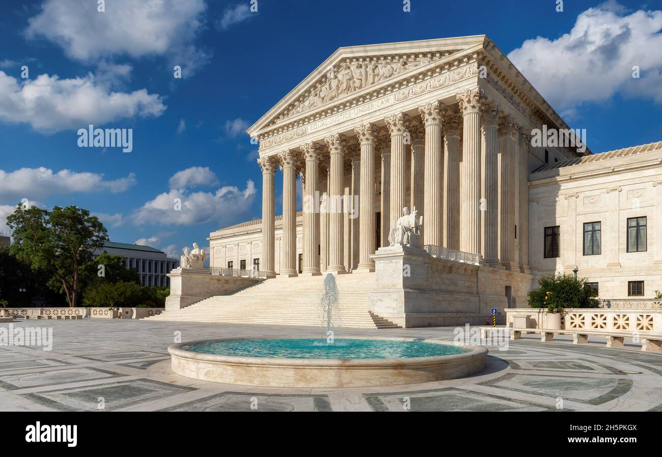 Federal building courthouse hi-res stock photography and images - Alamy