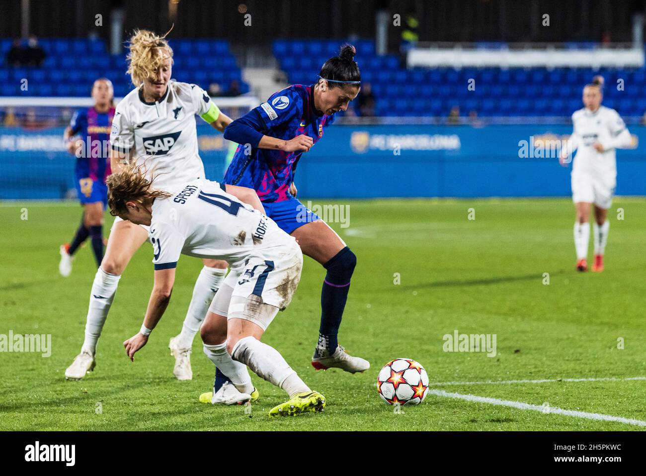 Jennifer Hermoso of FC Barcelona and Michaela Specht, Fabienne Dongus ...
