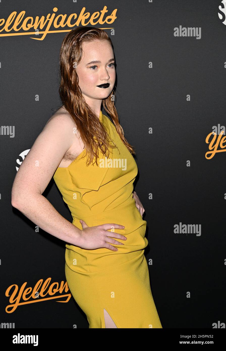 Yellowjackets liv hewson hi-res stock photography and images - Alamy