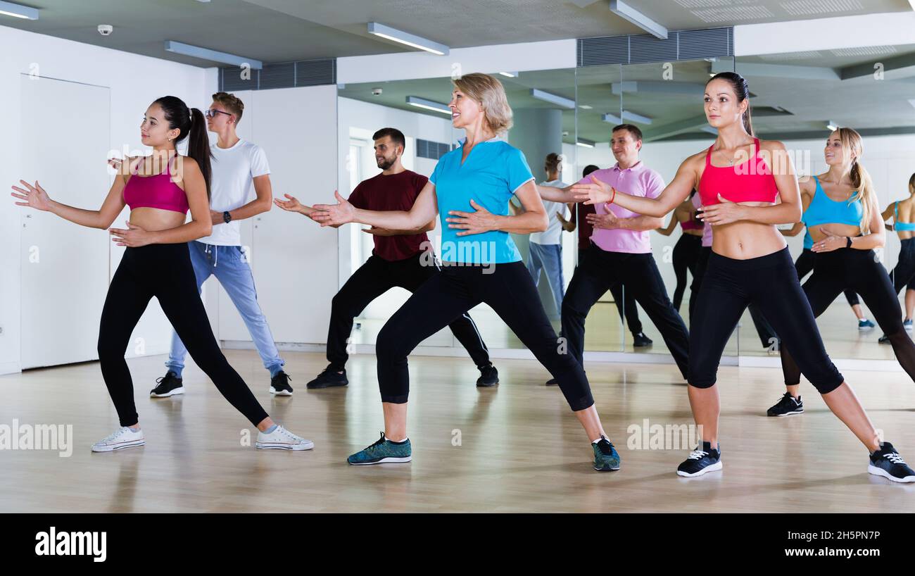 People dancing at dance class Stock Photo - Alamy