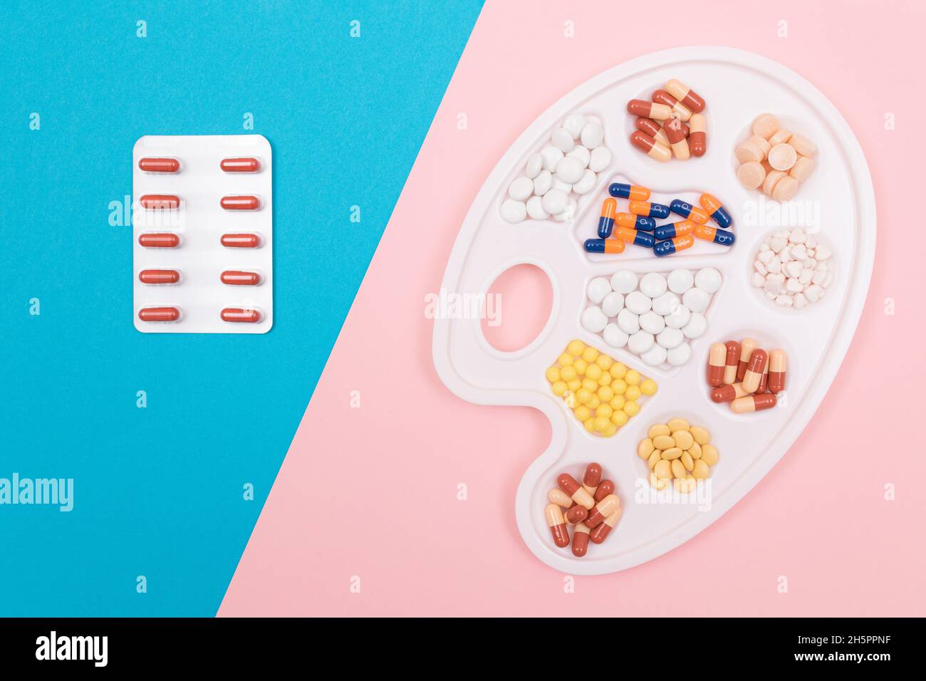 Pill production hi-res stock photography and images - Alamy