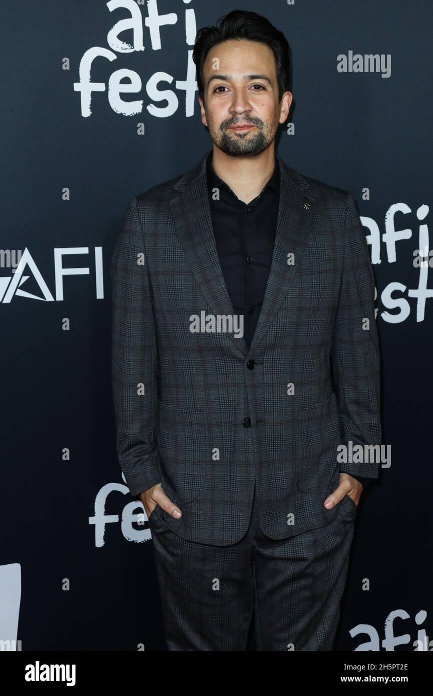HOLLYWOOD, LOS ANGELES, CALIFORNIA, USA - NOVEMBER 10: Actor Lin-Manuel ...