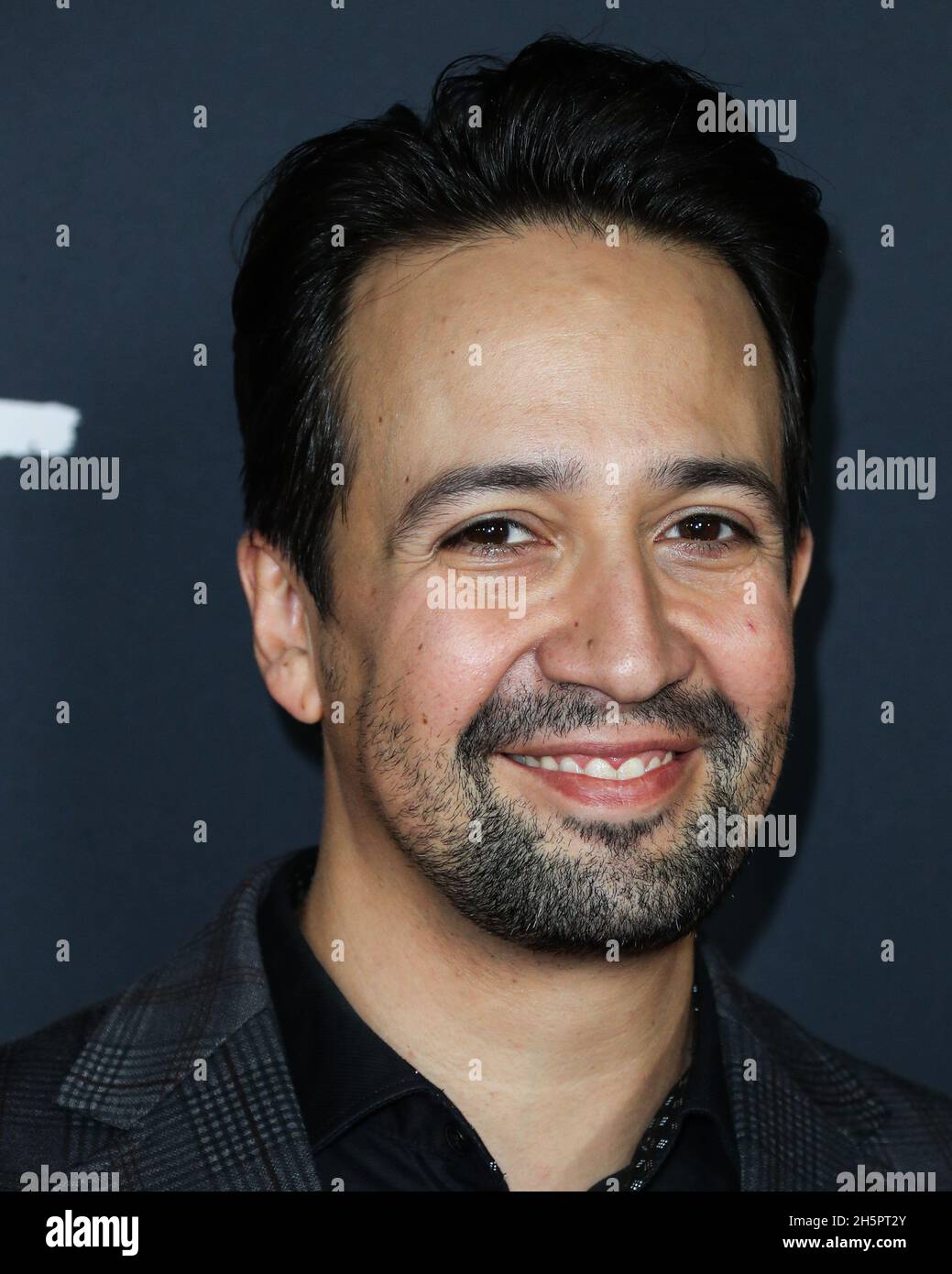 HOLLYWOOD, LOS ANGELES, CALIFORNIA, USA - NOVEMBER 10: Actor Lin-Manuel ...