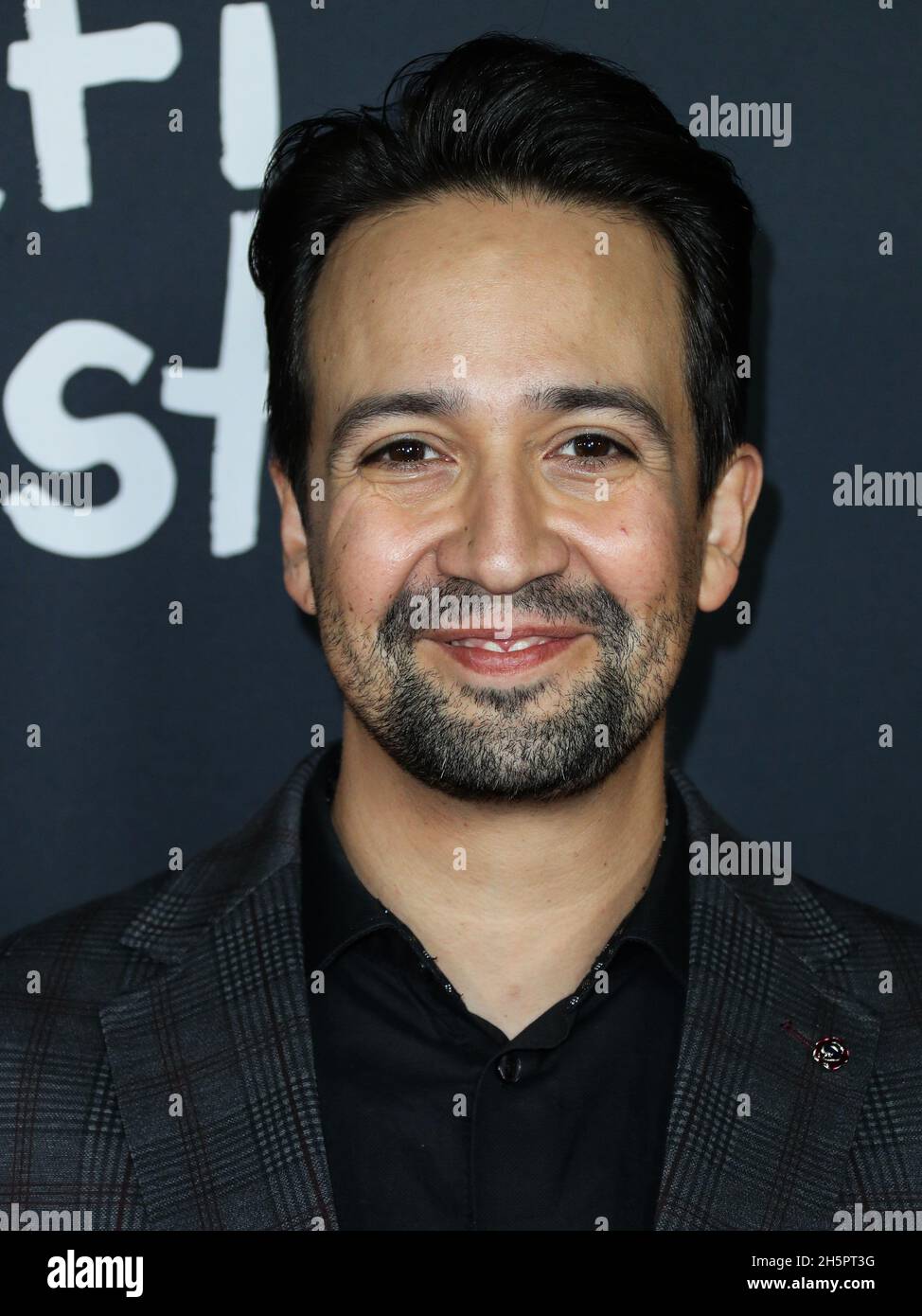 HOLLYWOOD, LOS ANGELES, CALIFORNIA, USA - NOVEMBER 10: Actor Lin-Manuel ...