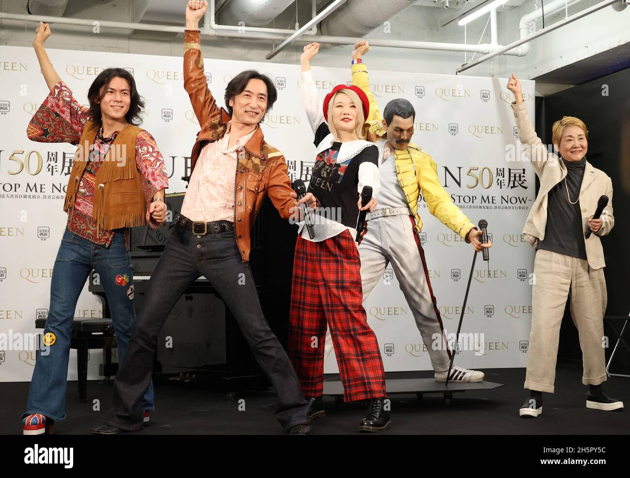 Tokyo, Japan. 11th Nov, 2021. (R-L) Japanese music critic Kaoruko Togo ...