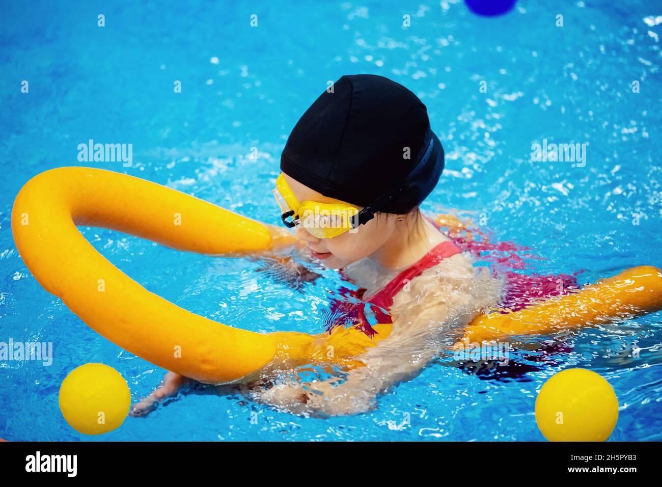 Pool noodle top hi-res stock photography and images - Alamy