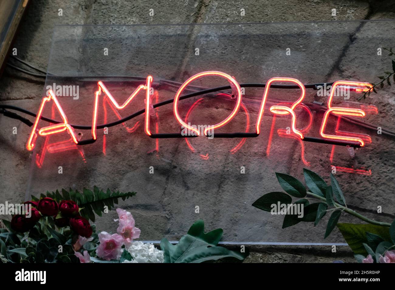Love in italy hi-res stock photography and images - Alamy