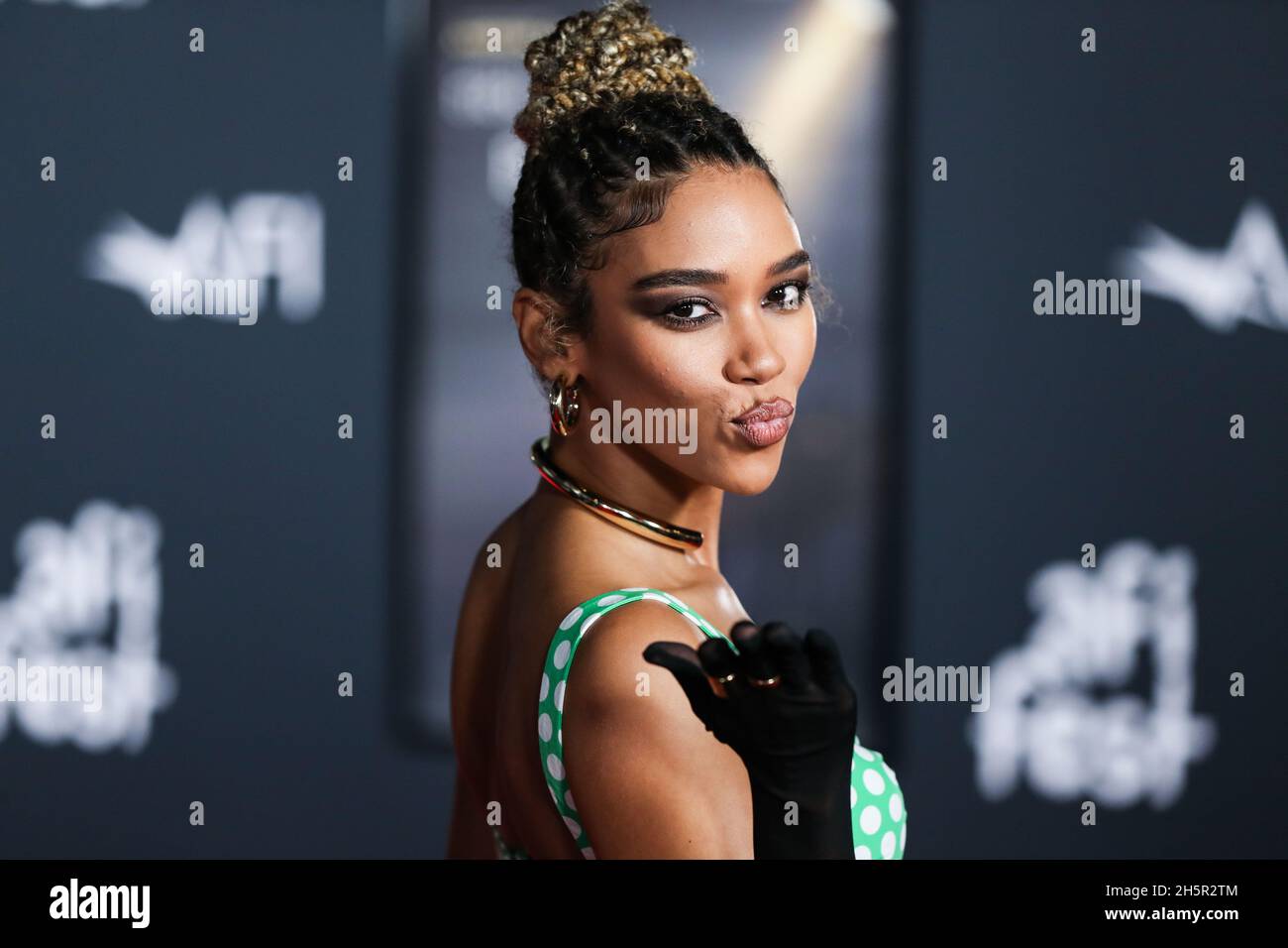 HOLLYWOOD, LOS ANGELES, CALIFORNIA, USA - NOVEMBER 10: Actress ...