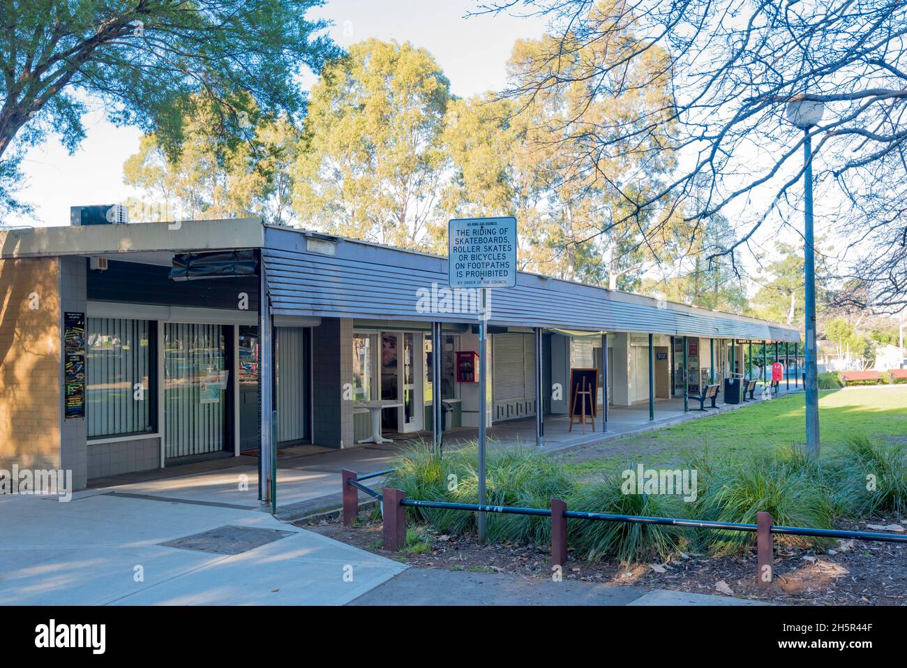 East Lindfield Shops on Sydney's north shore is a strip mall of ...