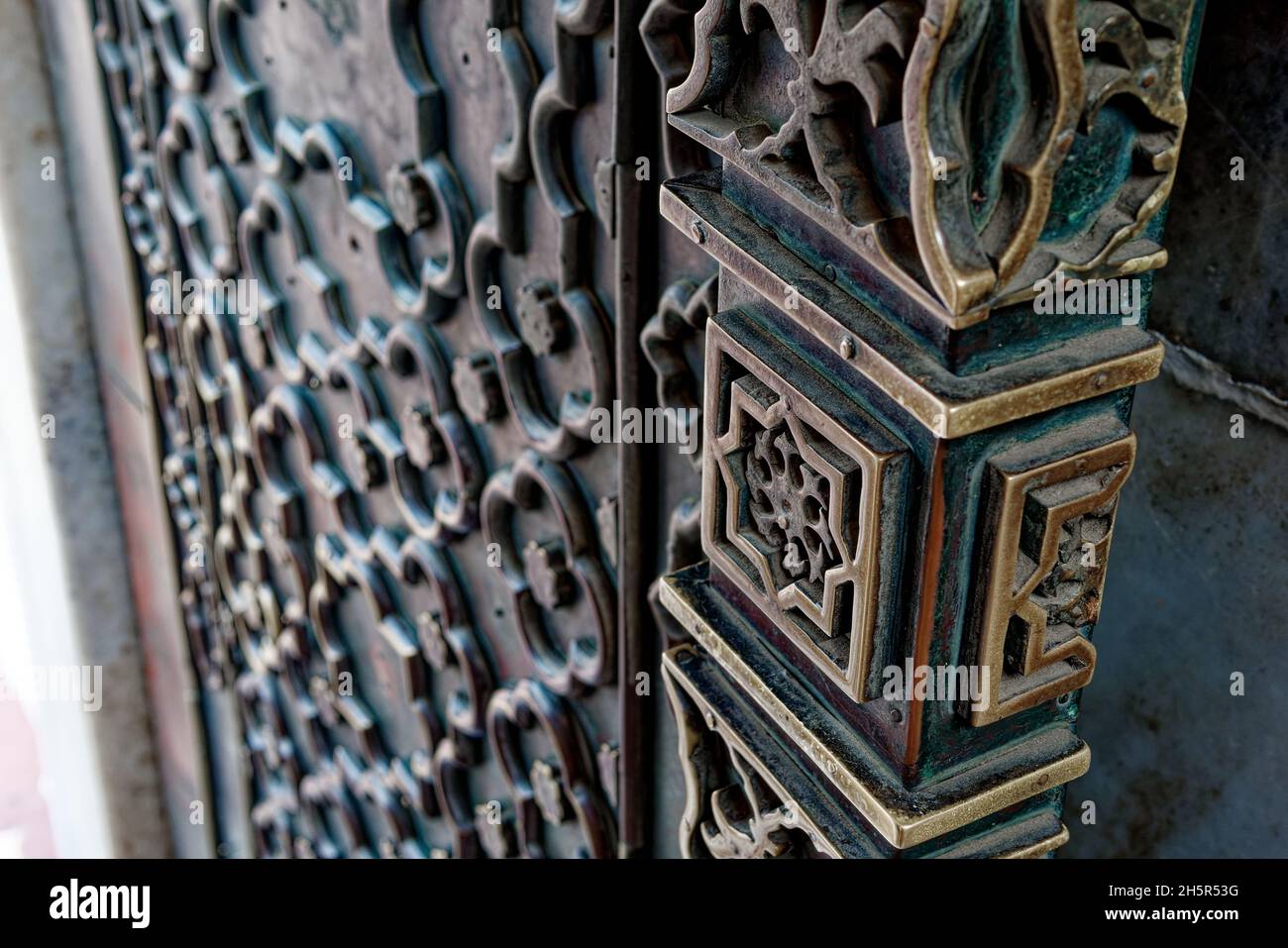 Wall taj mahal hi-res stock photography and images - Alamy