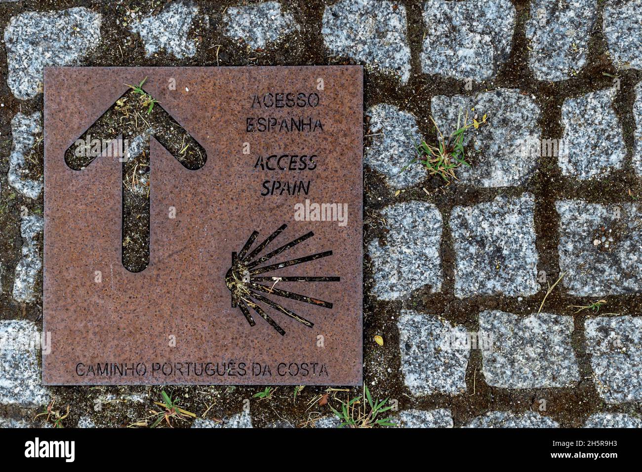 LOVELHE, PORTUGAL - Aug 31, 2021: A direction sign for Santiago de ...