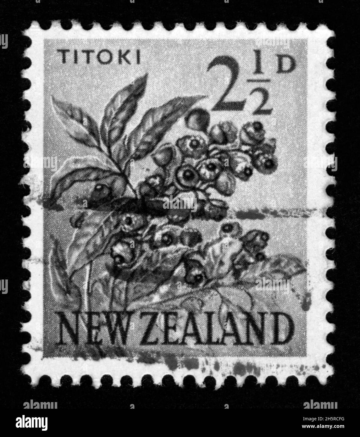 New zealand postage mail stamp hi-res stock photography and images - Alamy