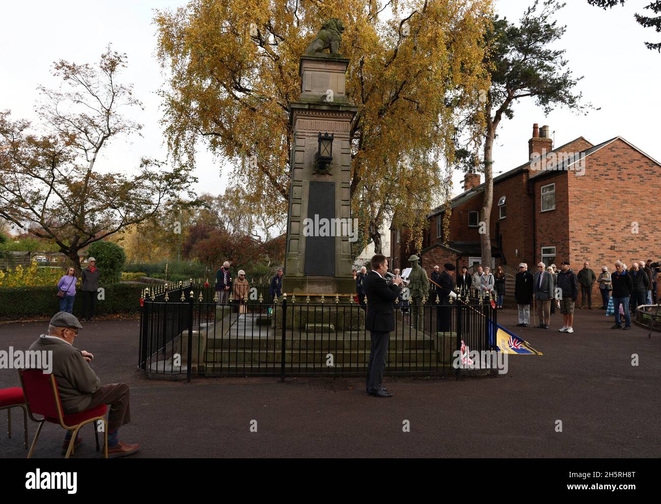 Syston, Leicestershire, UK. 11th November 2021. The last post is played ...