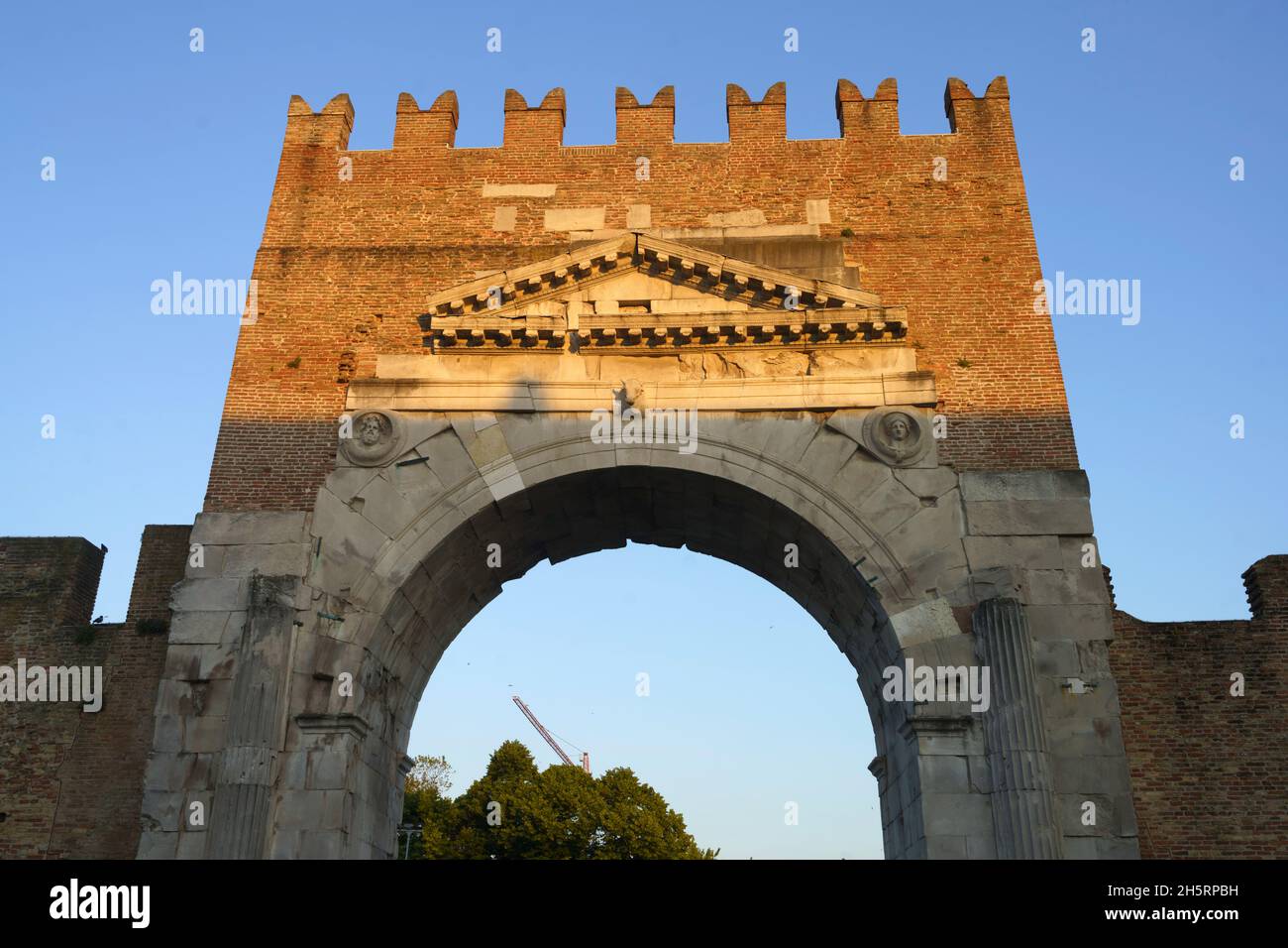 Rimini, Emilia-Romagna, Italy: Roman arch of Augusto Stock Photo - Alamy