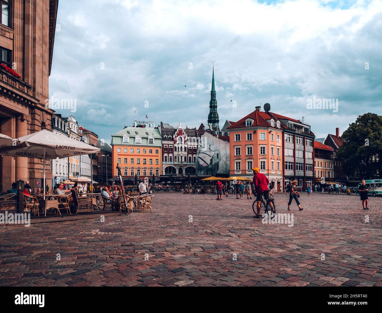 Riga main square hi-res stock photography and images - Alamy