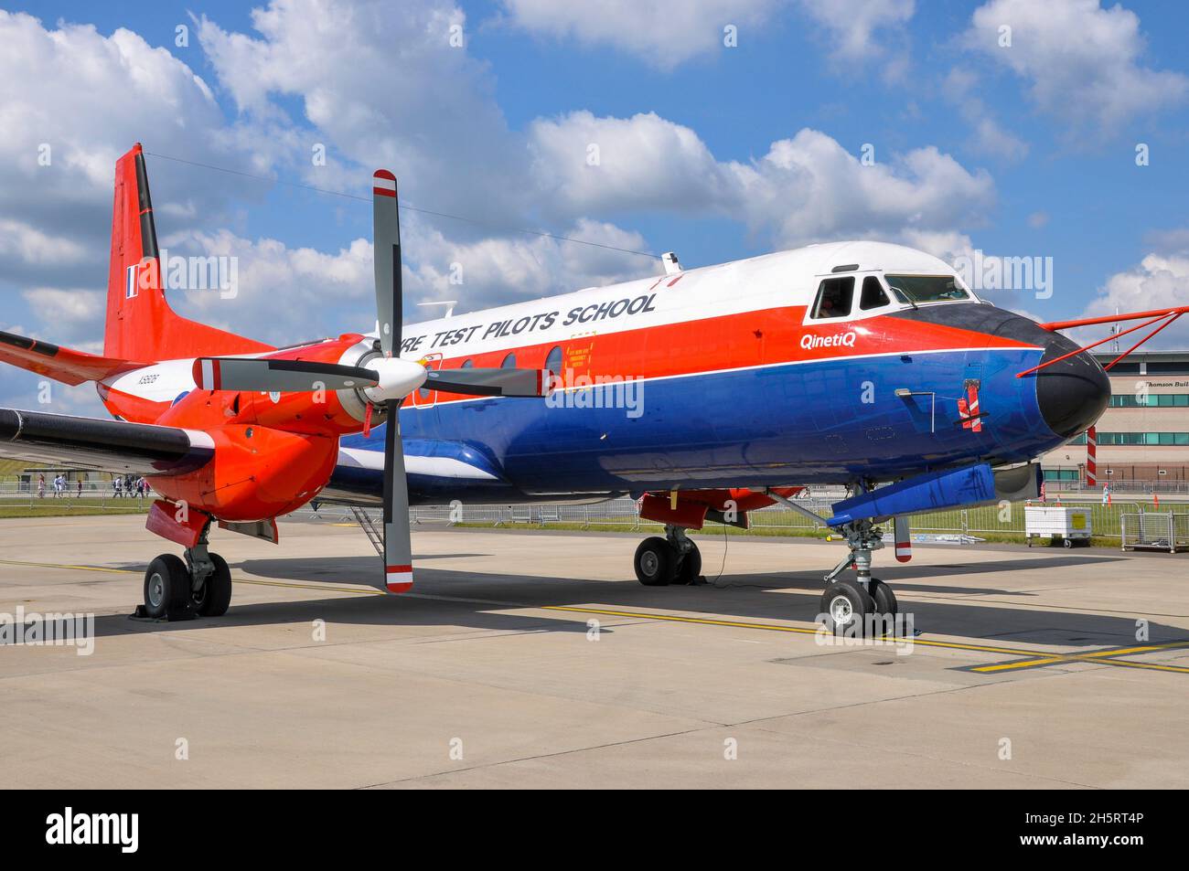 Hawker Siddeley HS-780 Andover C1 XS606 operated by QinetiQ for Empire ...
