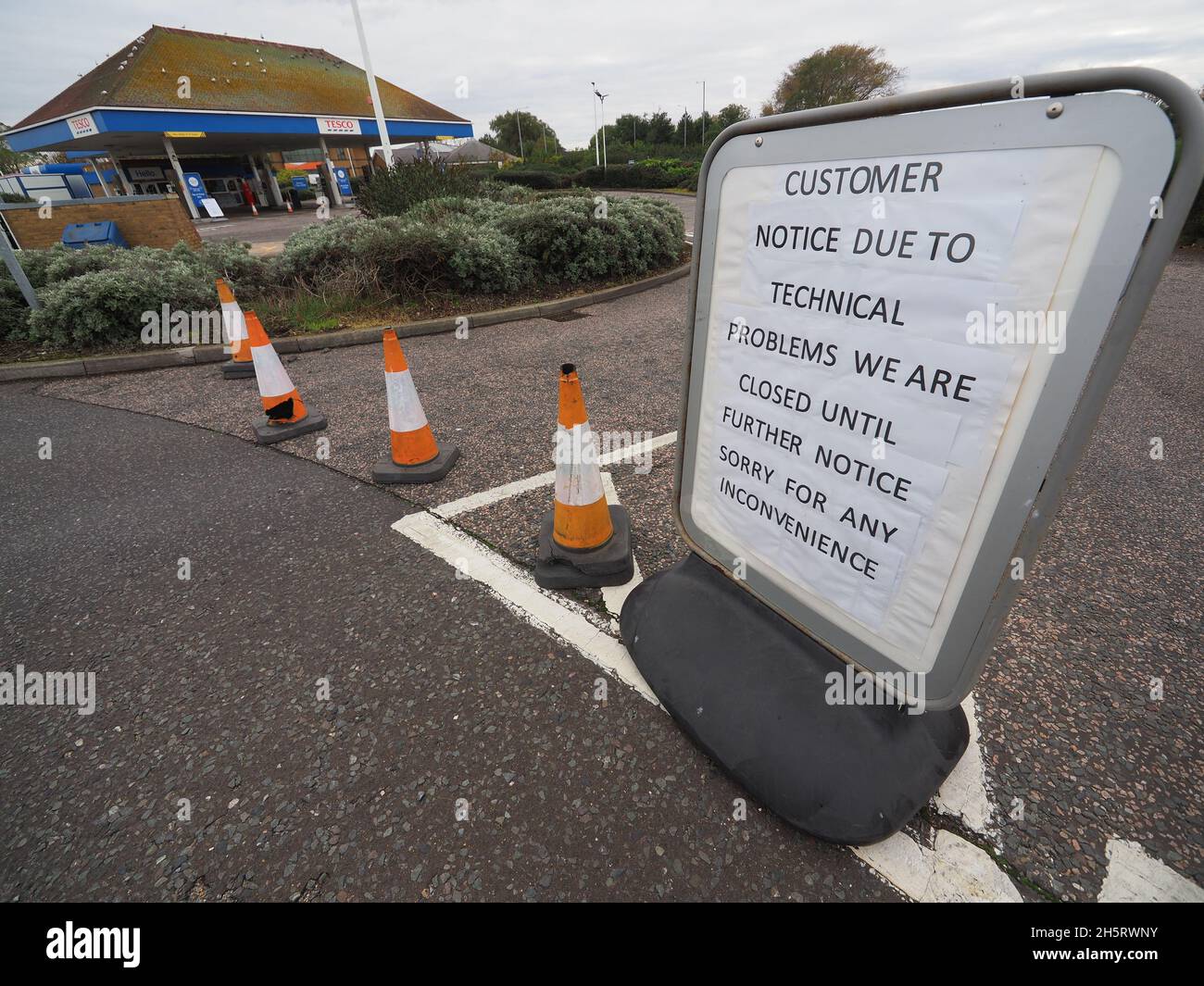 Tesco petrol station closed hi-res stock photography and images - Alamy
