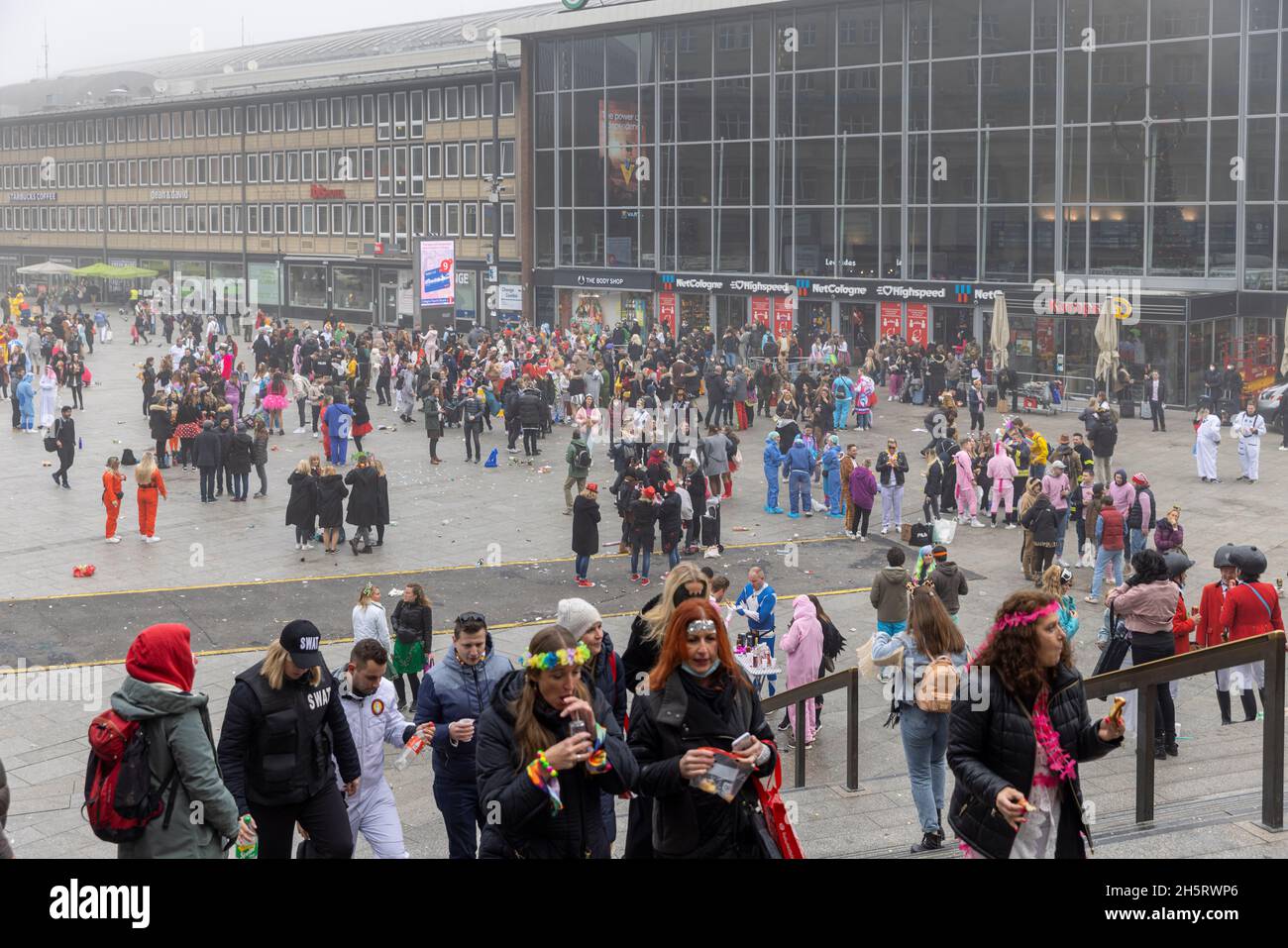 Big crowd celebrating annual Carnival in Cologne, Germany Stock Photo ...