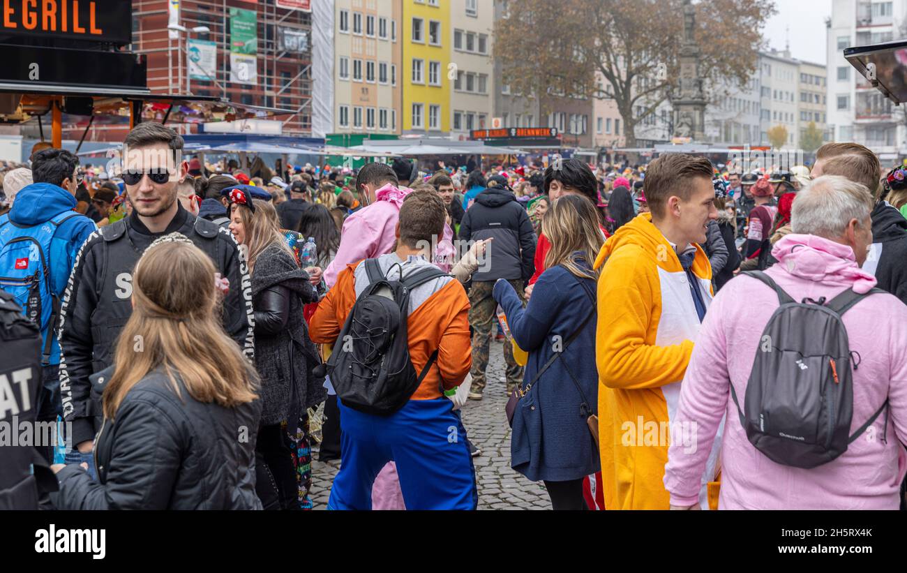 Big crowd celebrating annual Carnival in Cologne, Germany Stock Photo ...