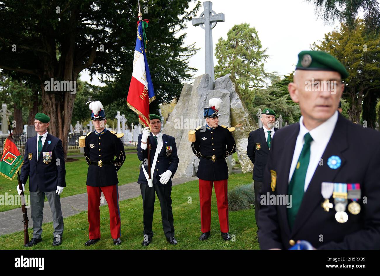 Cadets from the Ecole speciale militaire de Saint-Cyr, France's ...