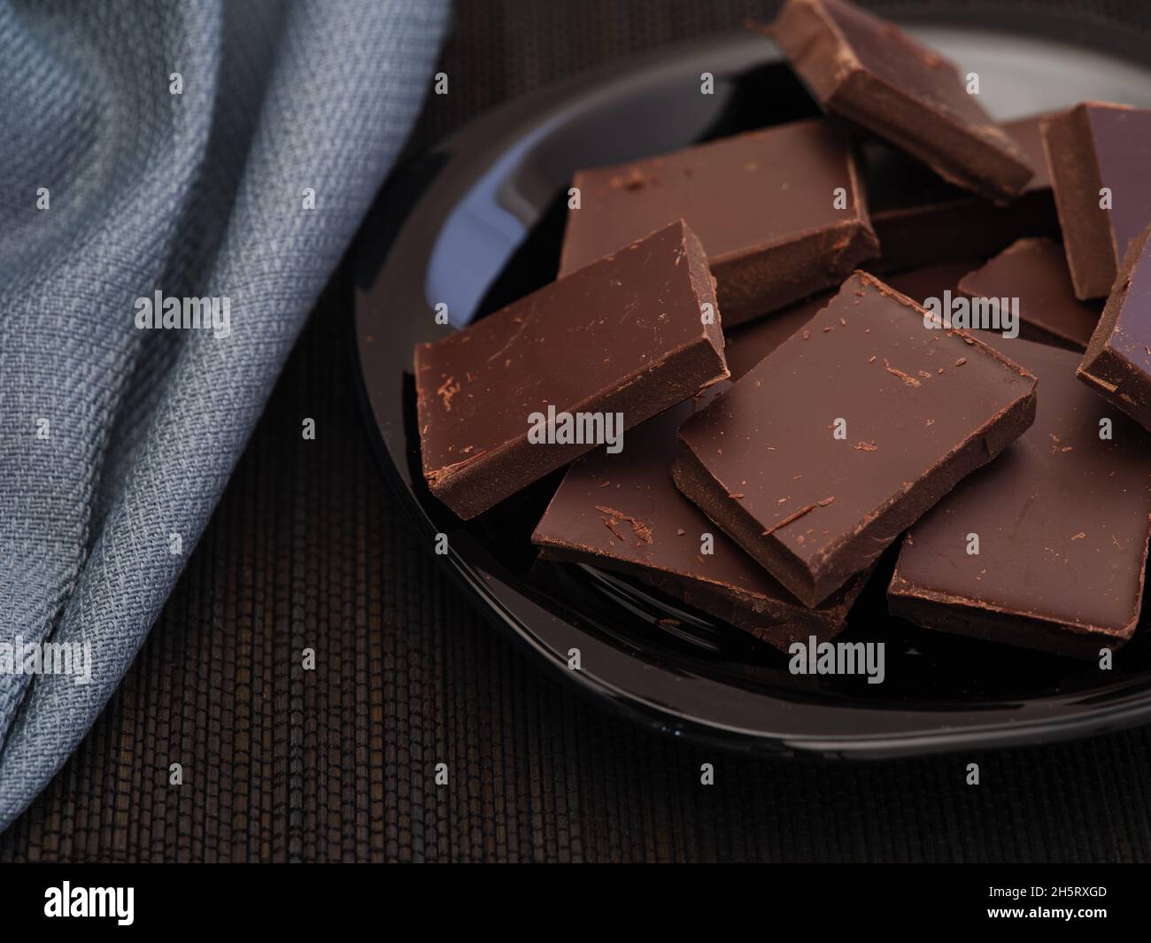 Broken food hi-res stock photography and images - Alamy